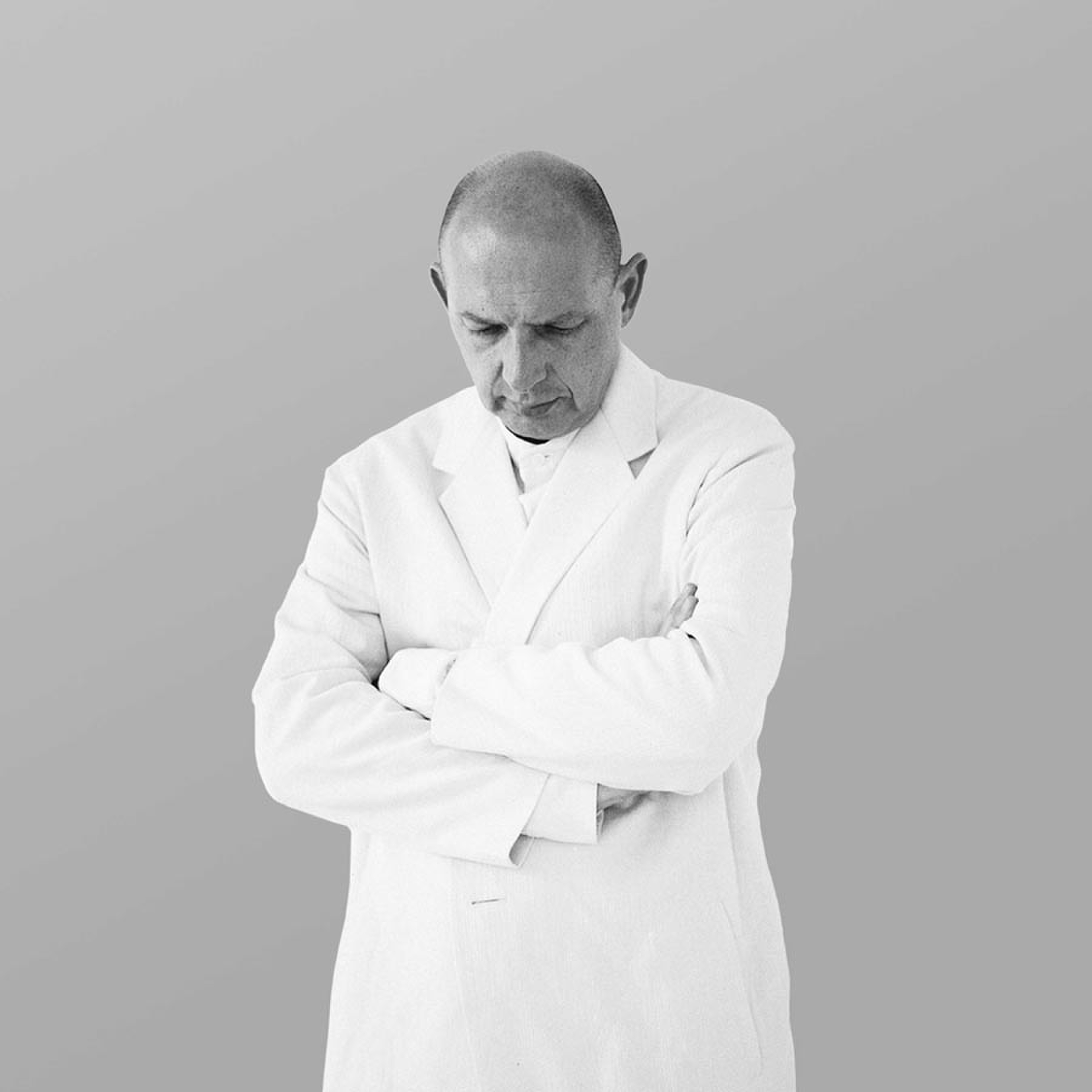 H_O | Desk - Claudio Silvestrin