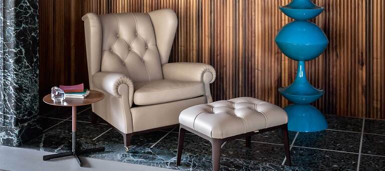 2019 | Armchair - Poltrona Frau Style & Design Centre - Modern Designer ...