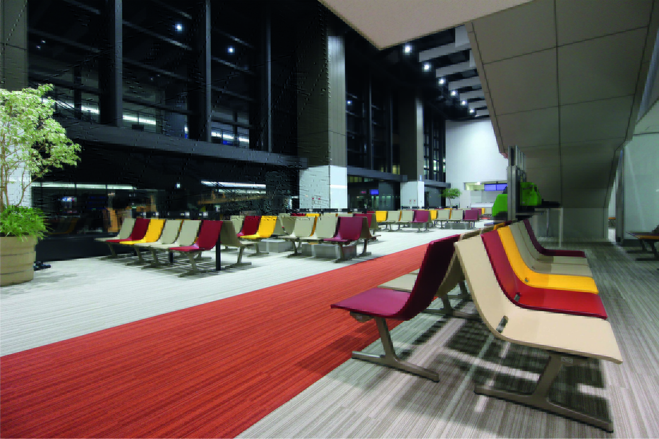 Aetos | EOOS设计的机场座椅系统