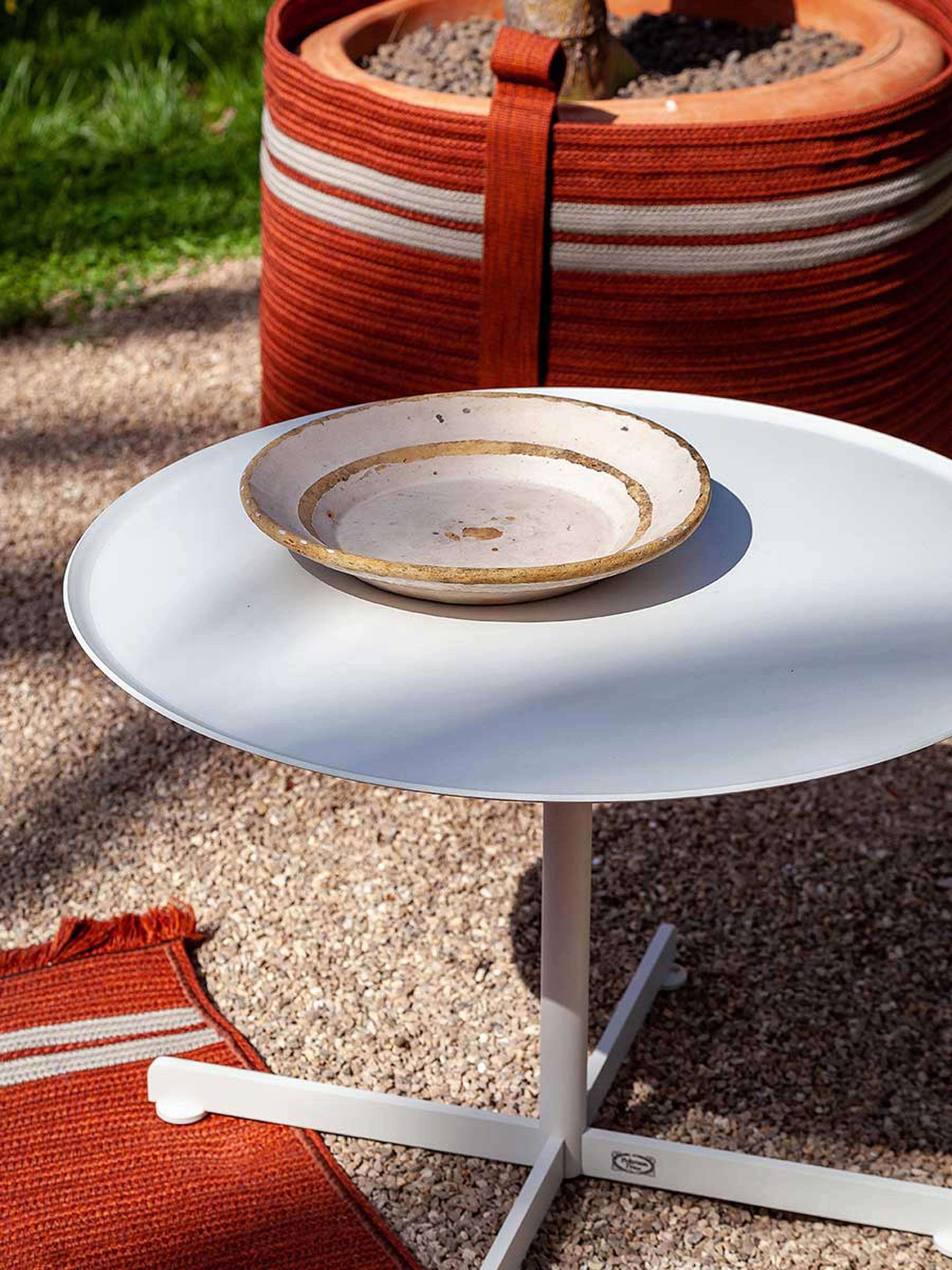 Bob Outdoor | Coffee table - Jean-Marie Massaud