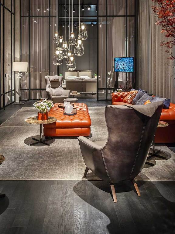 Chester One | Ottoman by Renzo Frau