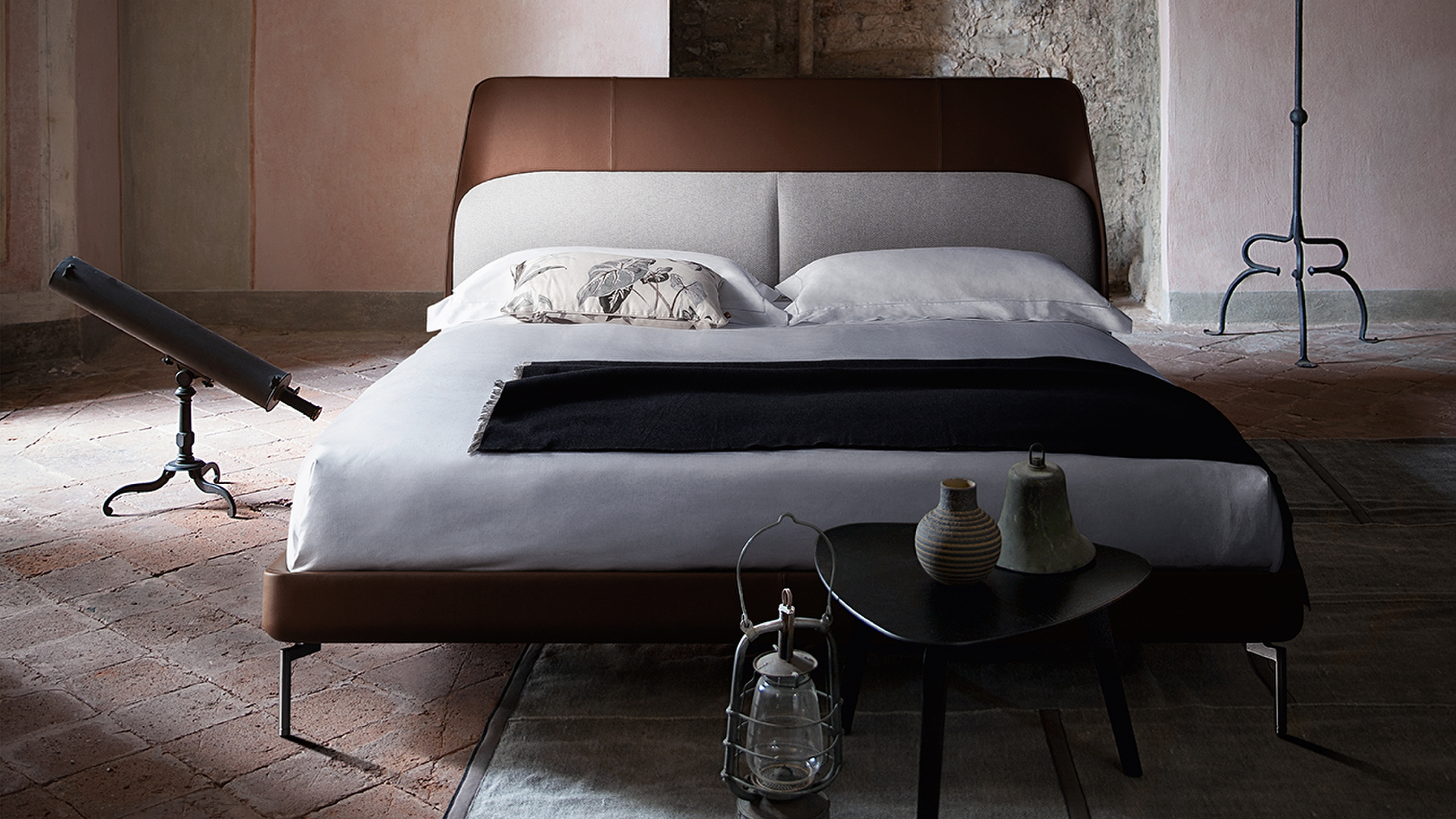 Coupè | Bed - Italian Design - GamFratesi