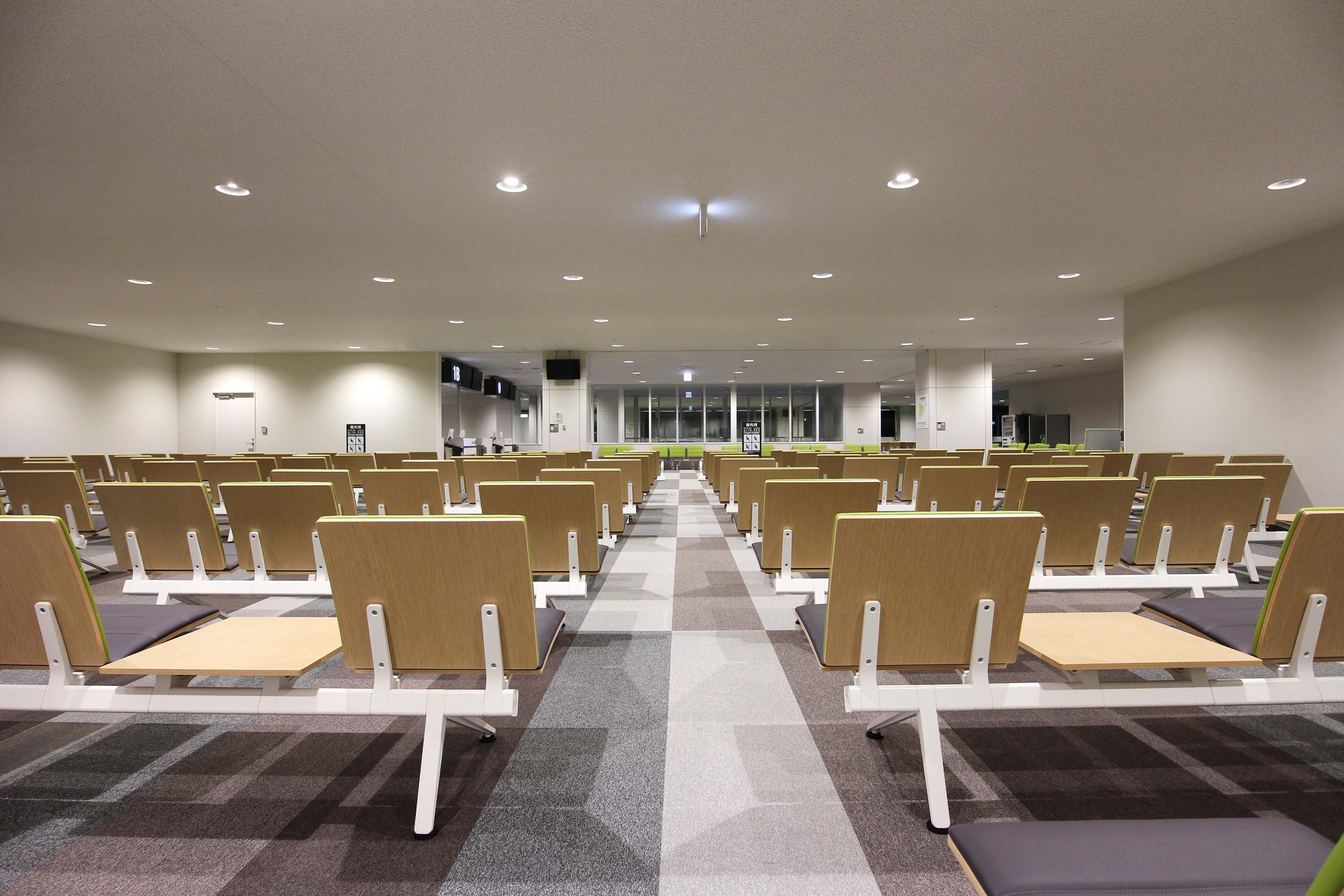 Fly Air | Airport Seating System by Progetto CMR