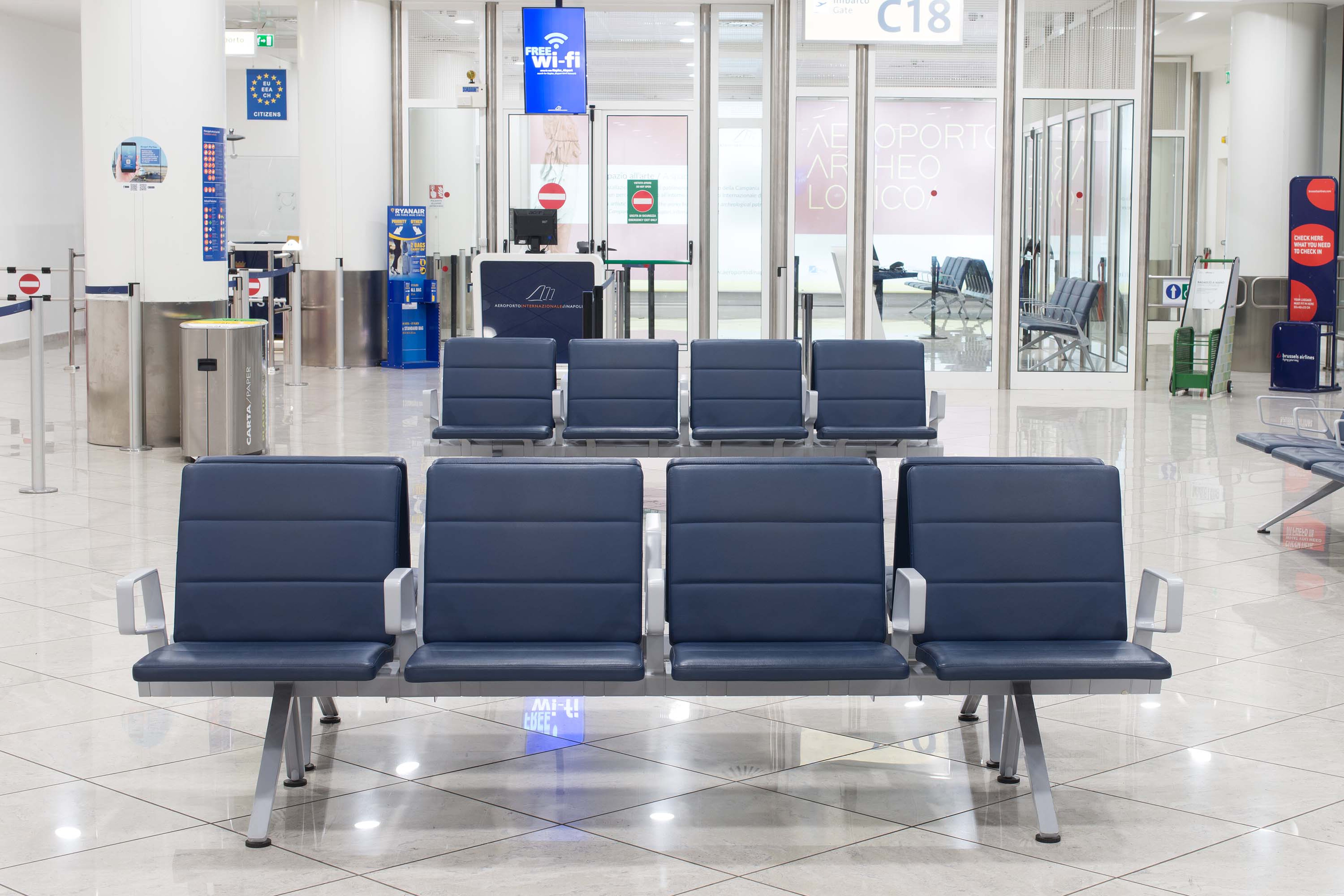 Fly Air | Airport Seating System by Progetto CMR