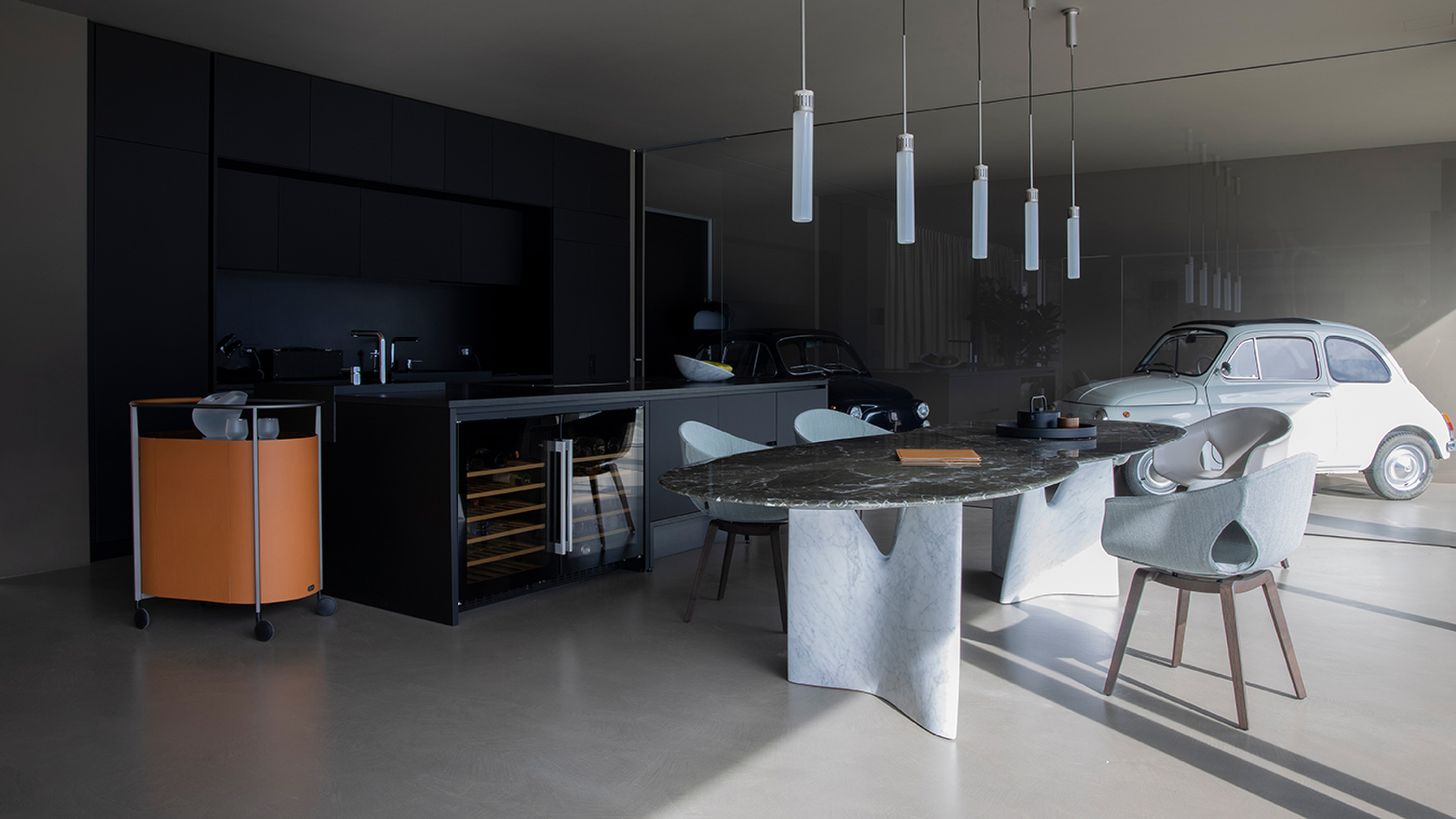 Infinito Italian Luxury Table by Roberto Lazzeroni | Designer Furniture