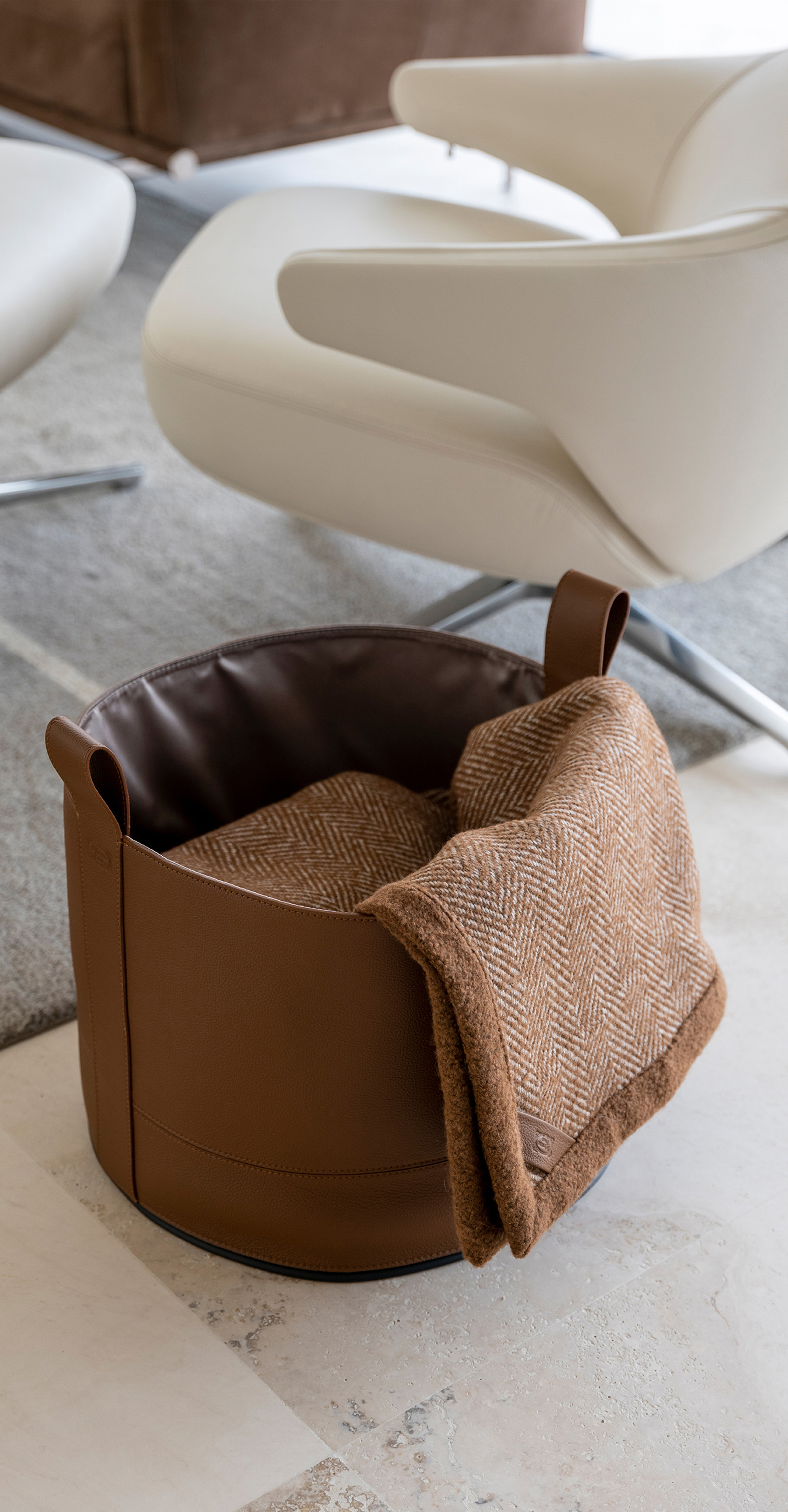 Leather basket | バスケット - Simona Cremascoli Leather basket | バスケット - Simona Cremascoli