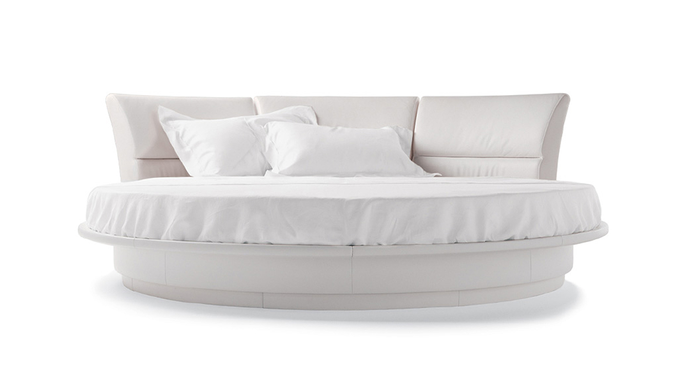 Lullaby Due | Bed + Bed linen - Luigi Massoni & 967