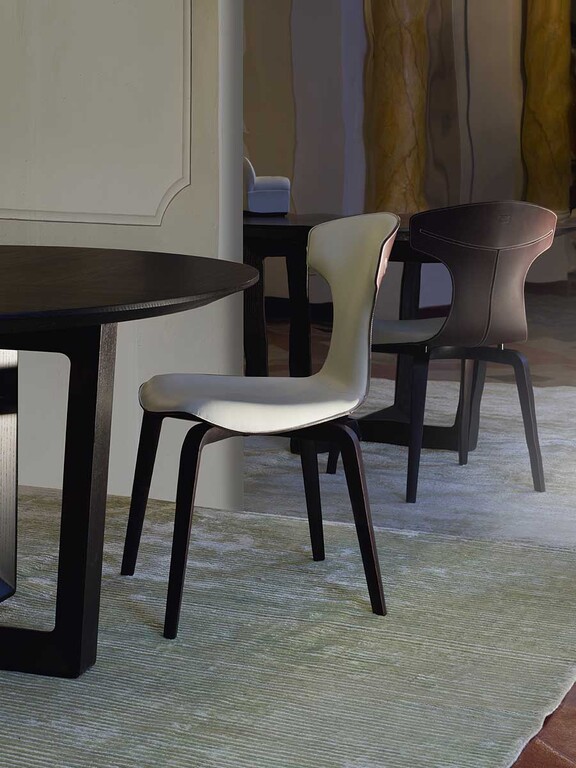 Montera Chair by Roberto Lazzeroni | Poltrona Frau
