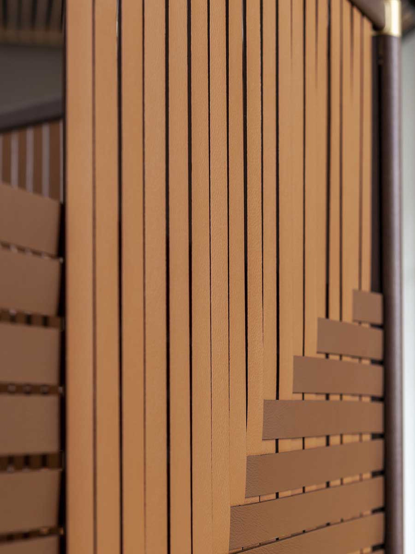 Plot | Room divider - GamFratesi