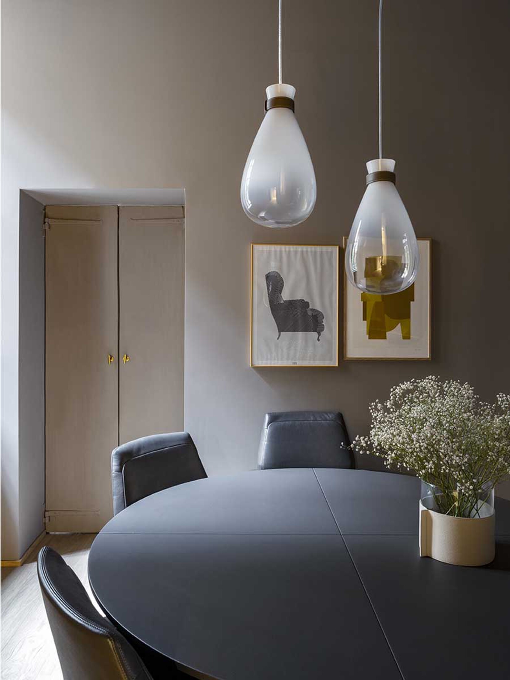 Soffi | Linear pendant lamp - GamFratesi