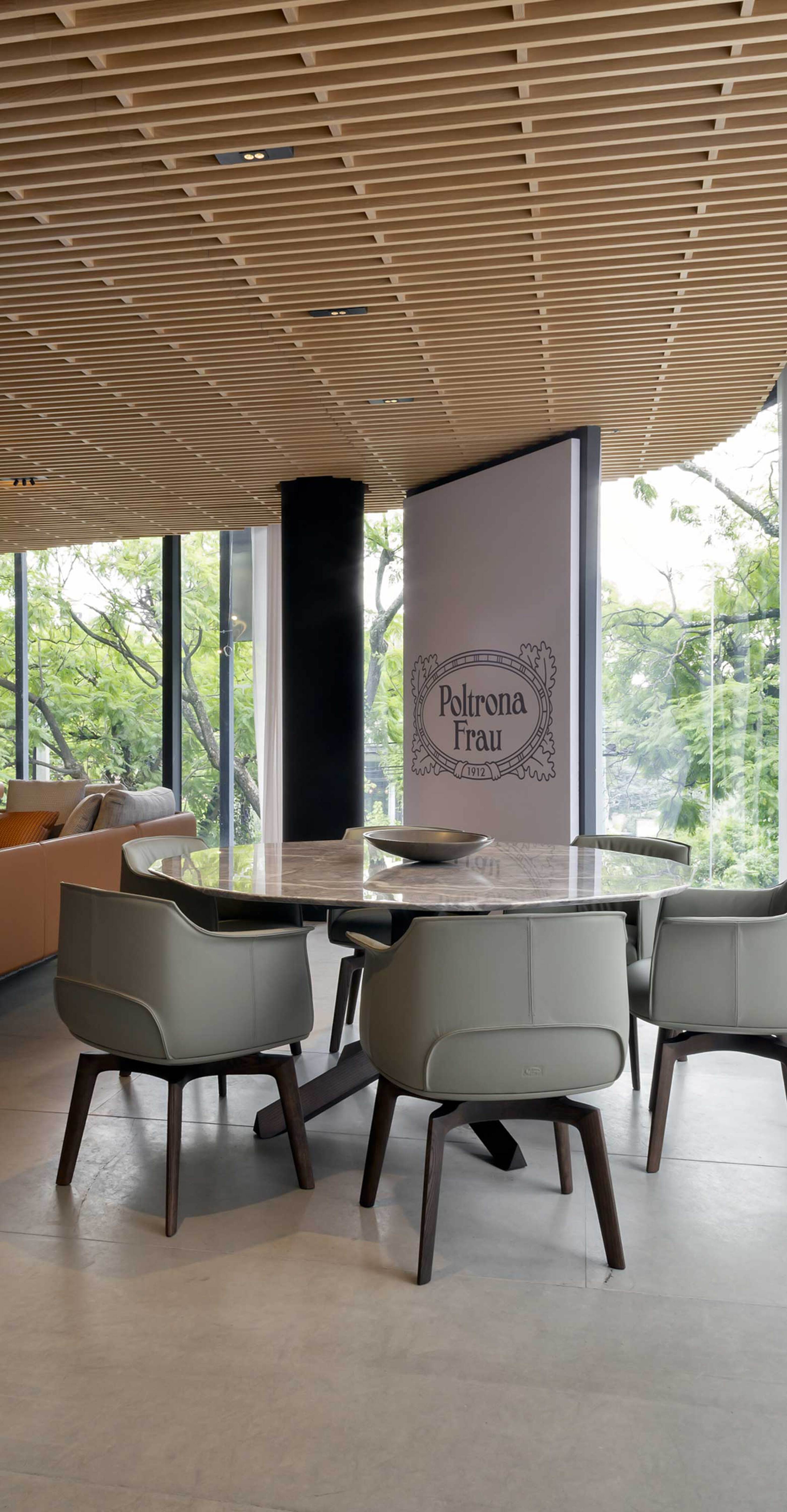 POLTRONA FRAU MEXICO CITY BY BENETTI CASA - Poltrona Frau 豪华家具 Ciudad ...
